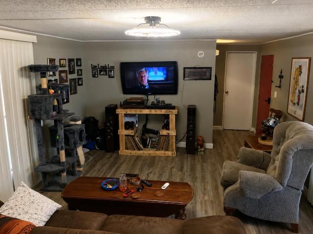 9302 e broadway road # 19