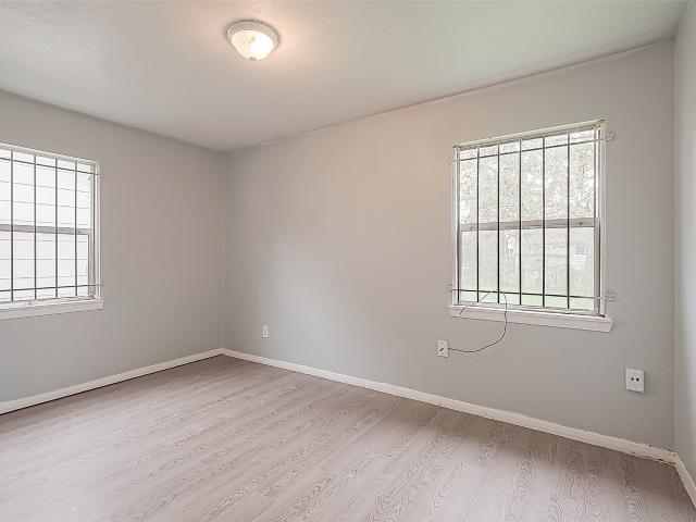9302 Fairland Dr, Houston, TX 77051 | MLS #96311