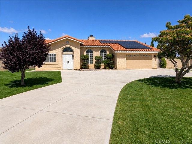 9302 Jacaranda Ave, Hesperia, CA 92345