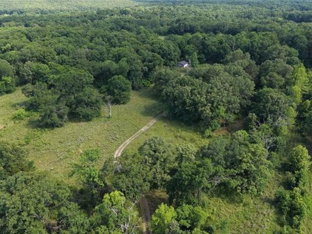 9302 SW 156th Rd, Wilburton, OK 74578