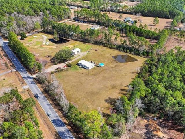 9302 Seaman Rd, Vancleave, MS 39565
