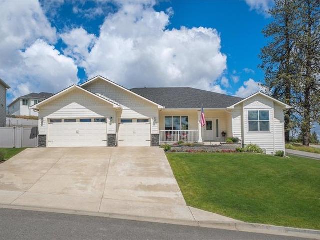 9302 W Floyd Dr, Cheney, WA 99004