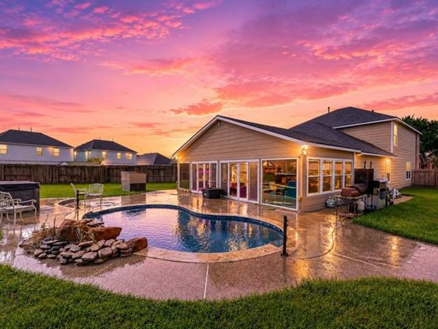 9303 Cold River Ct, Humble, TX 77396