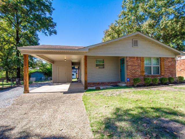 9303 Peach Tree Drive