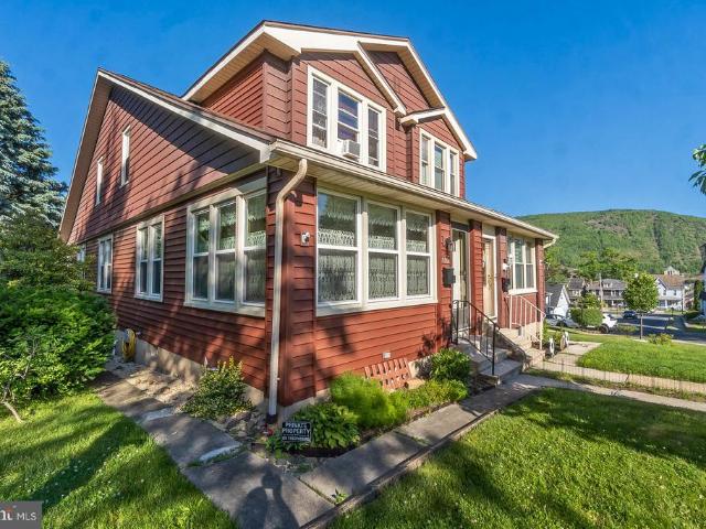 930 3Rd Street