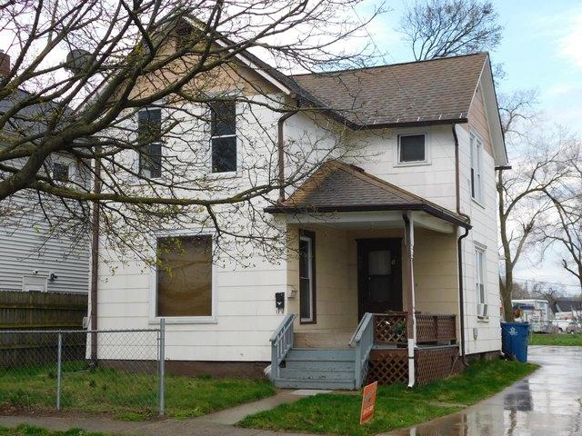 930 Cottage Ave, Kalamazoo, MI 49001