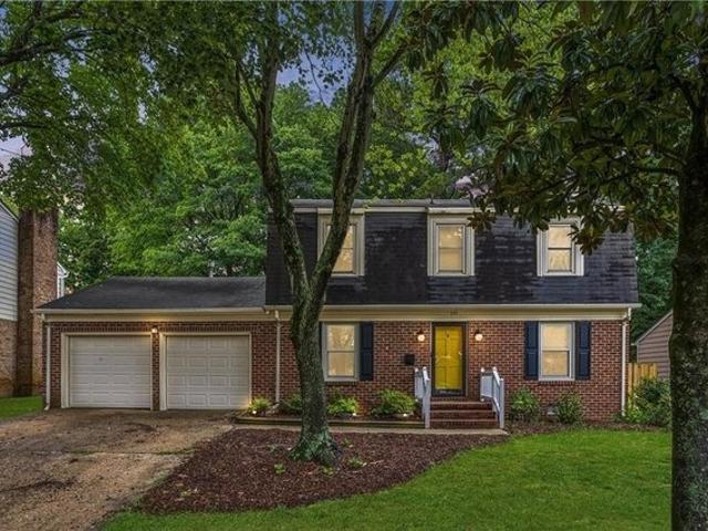 930 Coloma Dr, Newport News, VA 23608