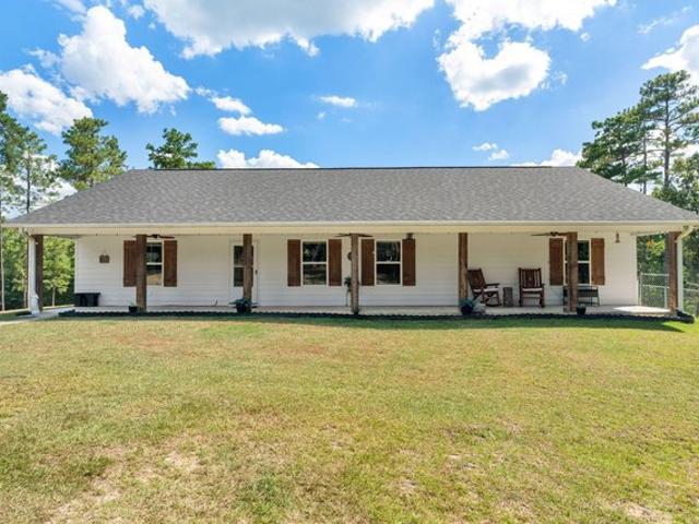 930 Columbia Purvis Rd, Columbia, MS 39429