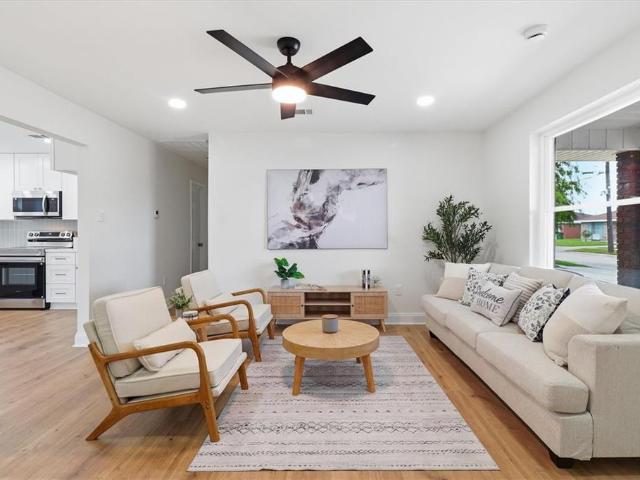 930 Cedre Drive