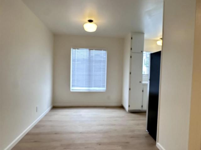 930 B Avenue # 20