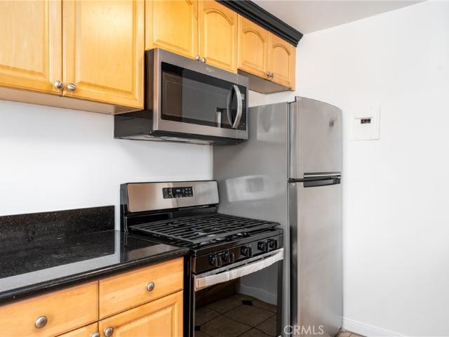 930 E 1st St, Unit 2, Long Beach, CA 90802 | MLS #PW26039 | Compass