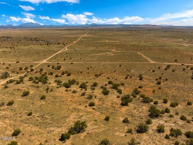 930 E Foothill Dr, Williams, AZ 86046