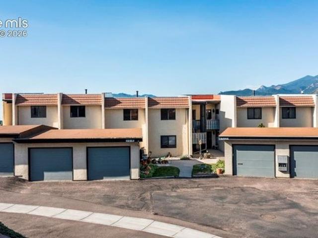 930 Fontmore Rd Apt D, Colorado Springs, CO 80904