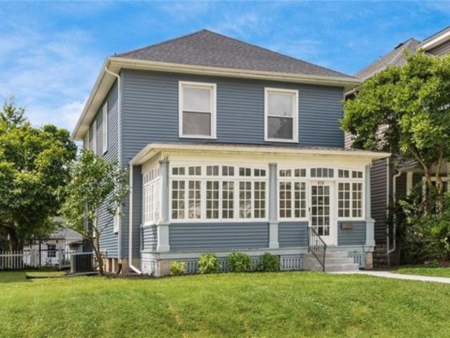 930 Forest Ave, Zanesville, OH 43701