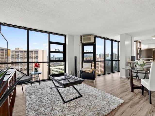 930 Kaheka St Apt 1705, Honolulu, HI 96814