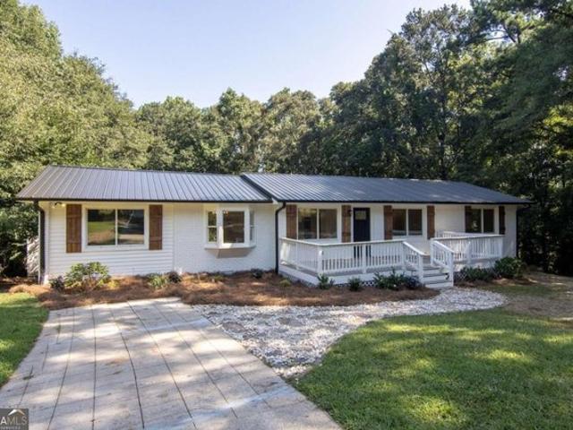 930 Honeysuckle Trl, Winder, GA 30680