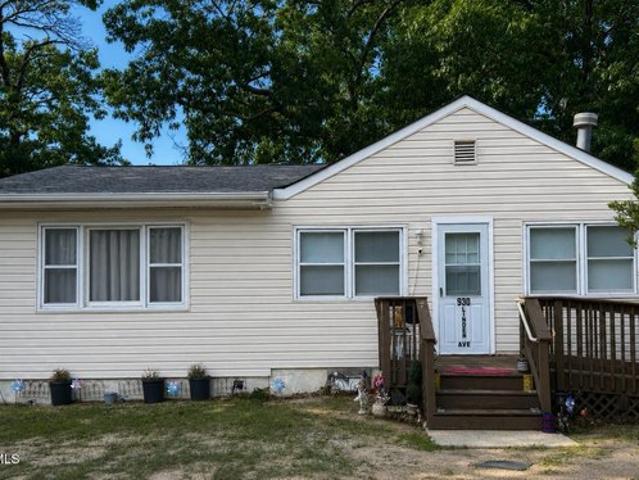 930 Linden Ave, Brick, NJ 08723