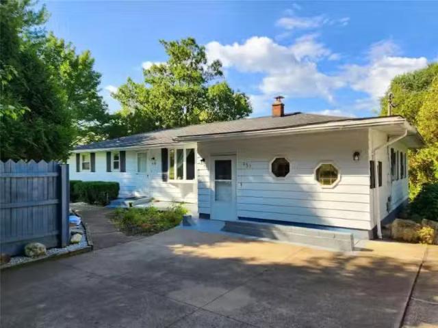 930 MELHORN RD, FAIRVIEW, PA 16415 Single Family Residence For.