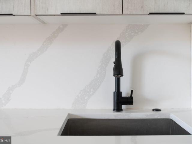 930 N 2nd St, Unit 3, Philadelphia, PA 19123 | MLS #PAPH2592