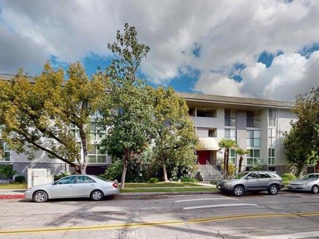 930 N Louise St #103, Glendale, CA 91207