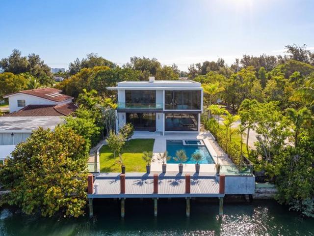 930 S Shore Dr, Miami Beach, FL 33141