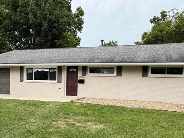 930 Stephen Dr W, Columbus, OH 43204