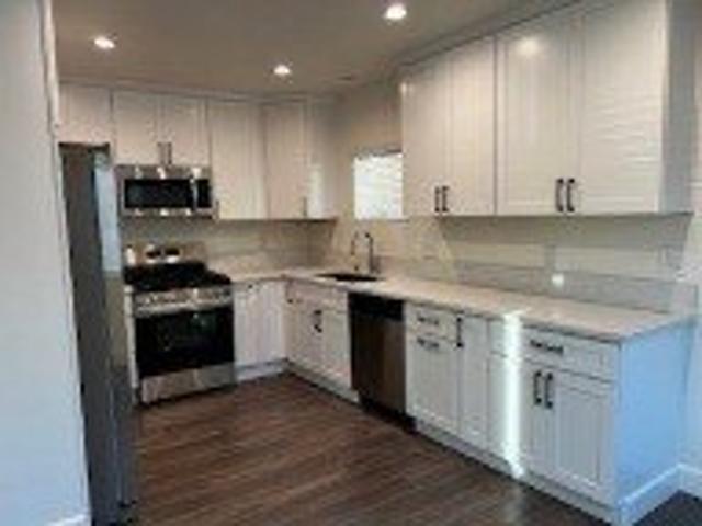 930 Redondo Ave, Long Beach, CA 90804