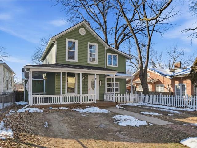 930 W 7th Street