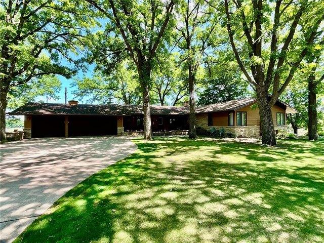 930 Woodland Cir, Long Prairie, MN 56347