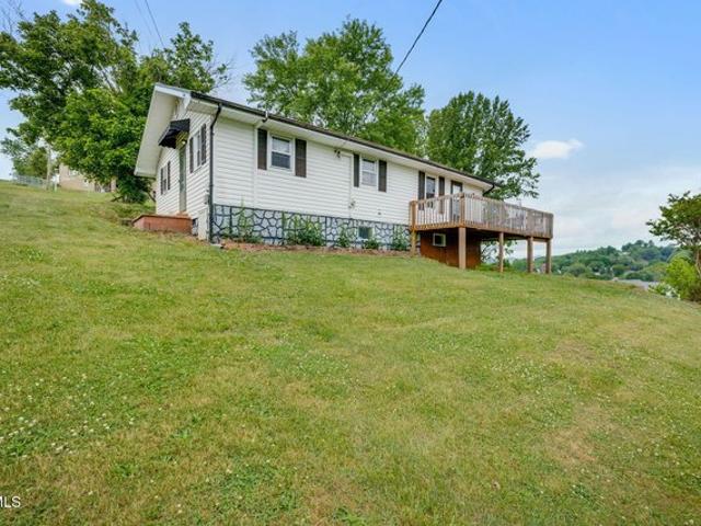 930 Tip Top Ave, Kingsport, TN 37665