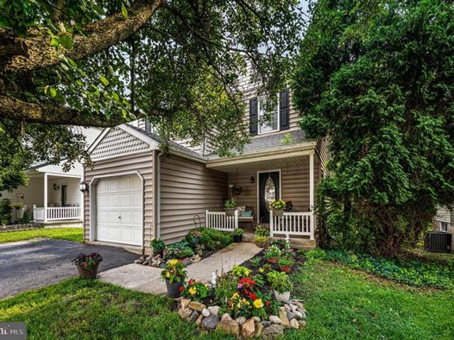 930 Trellis Ln, West Chester, PA 19382
