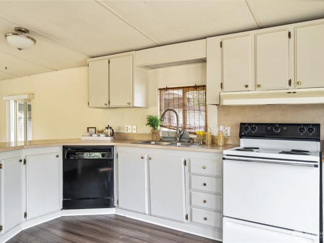 930 Trosper Road SW # 129