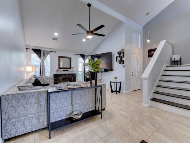 9314 Westwood Village Dr Unit 24, Houston, TX 77036