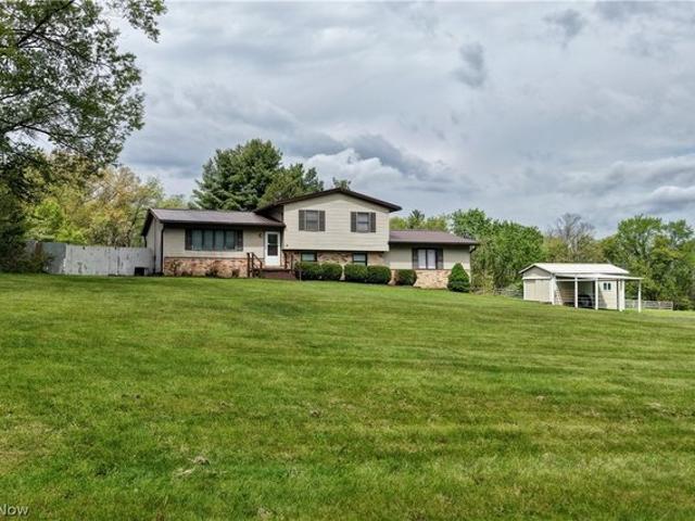 9316 Baer Rd, Marshallville, OH 44645