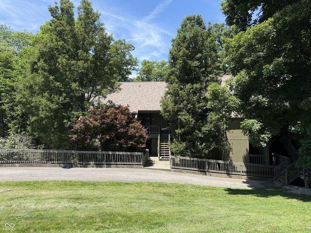 9316 S Lake Ridge Dr, Bloomington, IN 47401