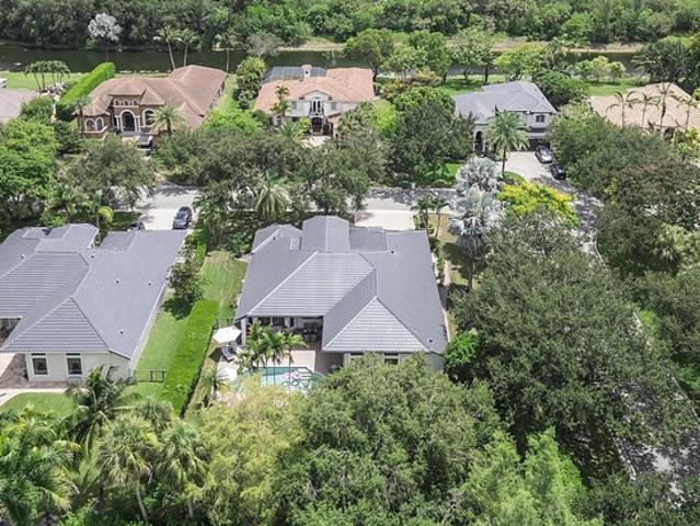 9317 NW 62nd Ct, Parkland, FL 33067