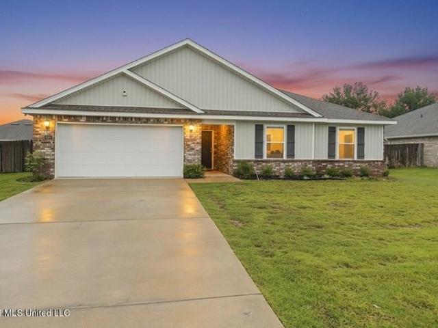 9317 Lexi Ln, Biloxi, MS 39532