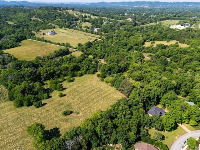 9318 Old Smyrna Rd, Brentwood, TN 37027