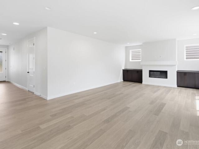 9318 71st Avenue E # 11