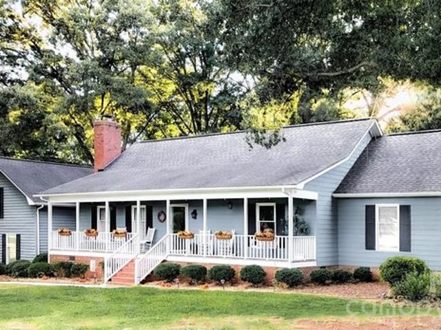 9319 Old Gold Mine Ct, Mint Hill, NC 28227