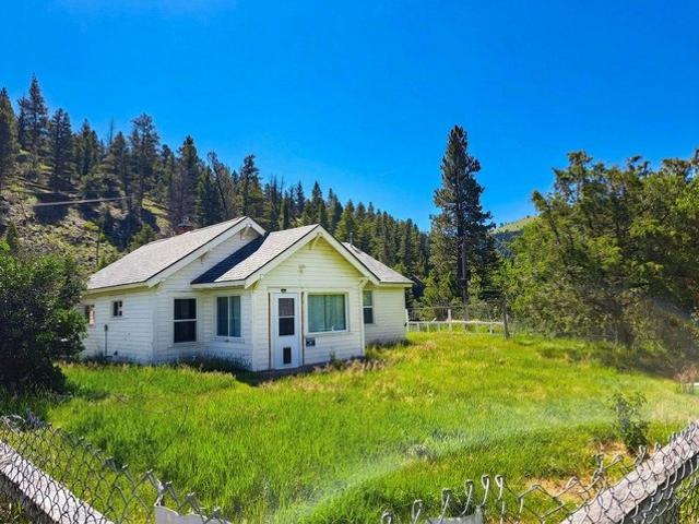 9319 Stemple Pass Rd, Lincoln, MT 59639