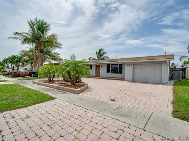 9310 NW 26th St, Sunrise, FL 33322