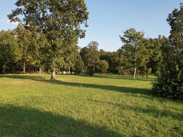 9310 Buttermilk Ridge Rd, Lawrenceburg, TN 38464
