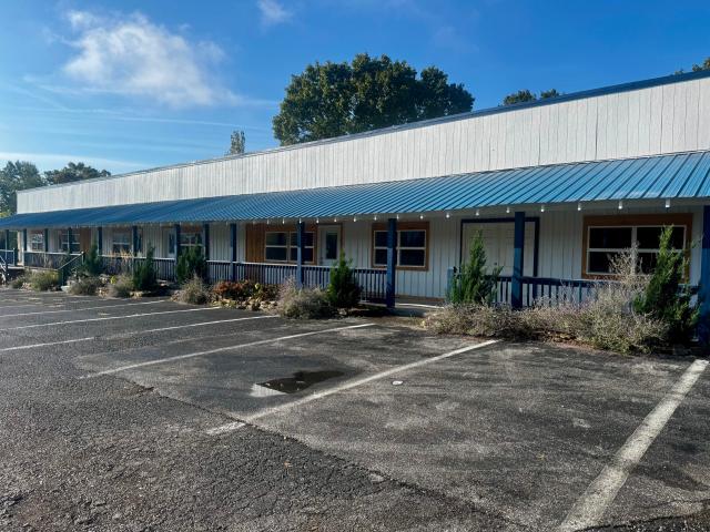 9310 E State Highway 76