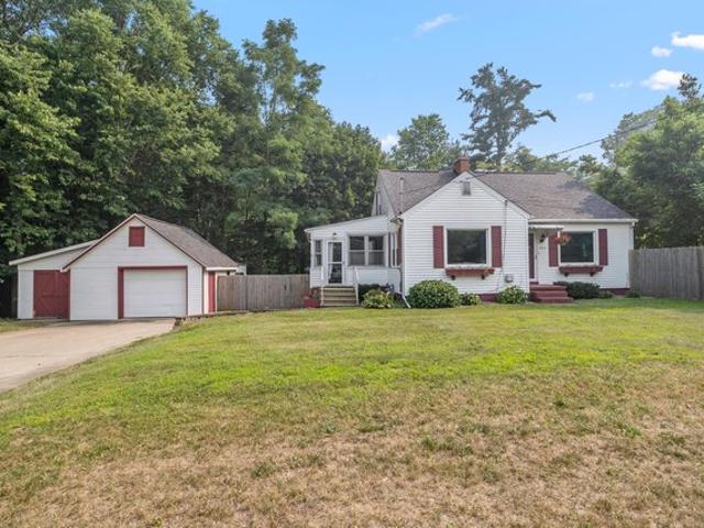 9310 Verona Rd, Battle Creek, MI 49014