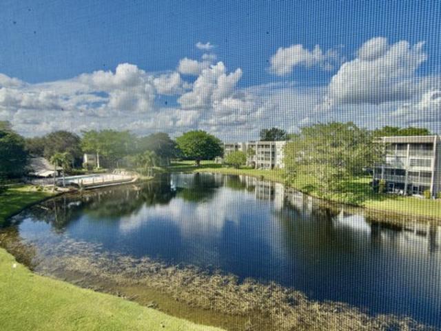 9311 Orange Grove Dr Apt 402, Davie, FL 33324