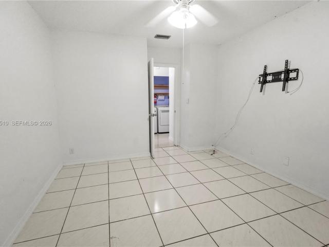 9311 Wedgewood Dr, Unit A19, Tamarac, FL 33321 | MLS #A11967