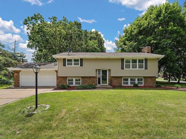9311 47th Ave N, New Hope, MN 55428