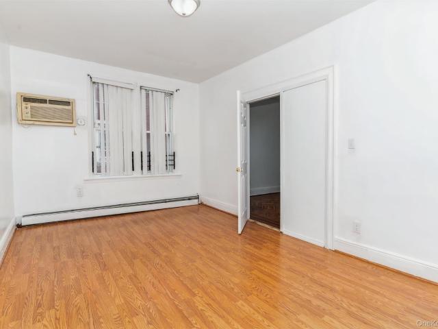 9312 Avenue M 2