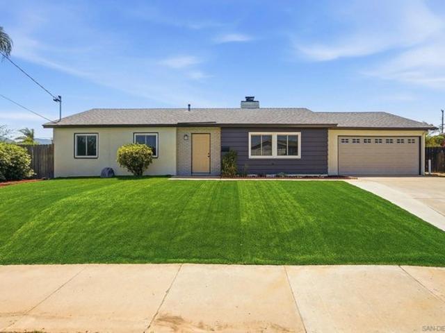 9312 Burning Tree Way, Santee, CA 92071